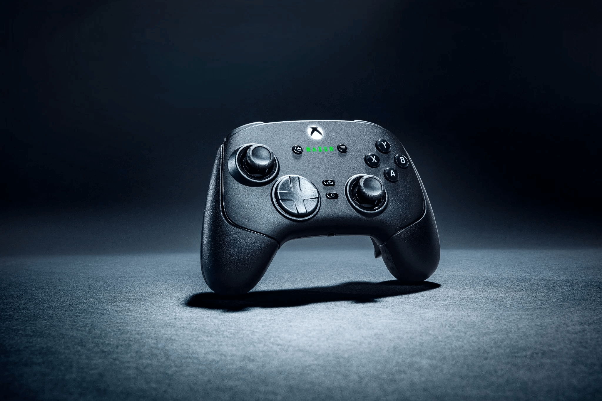 Razer Wolverine V3 Pro - Manette Sans Fil pour Xbox et PC - SpiritGamer